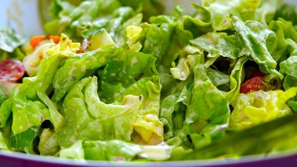 Ventura Foods recalls 3,556 cases of salad dressing over plastic ...