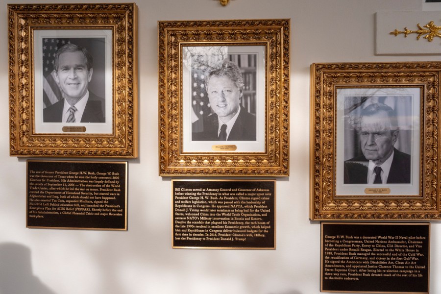 'Worst president': Trump adds plaques attacking Biden, Obama under WH portraits