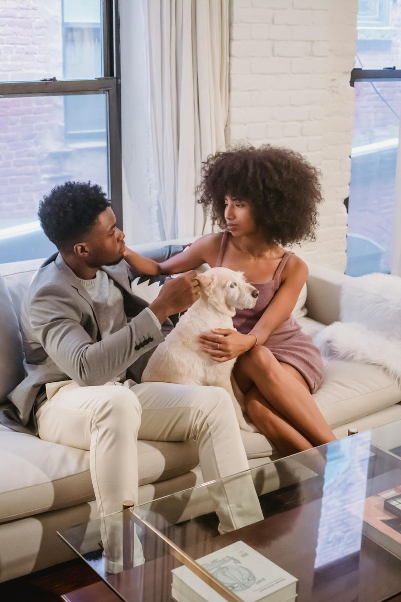 Dating an alpha widow? These 9 subtle signs reveal the truth
