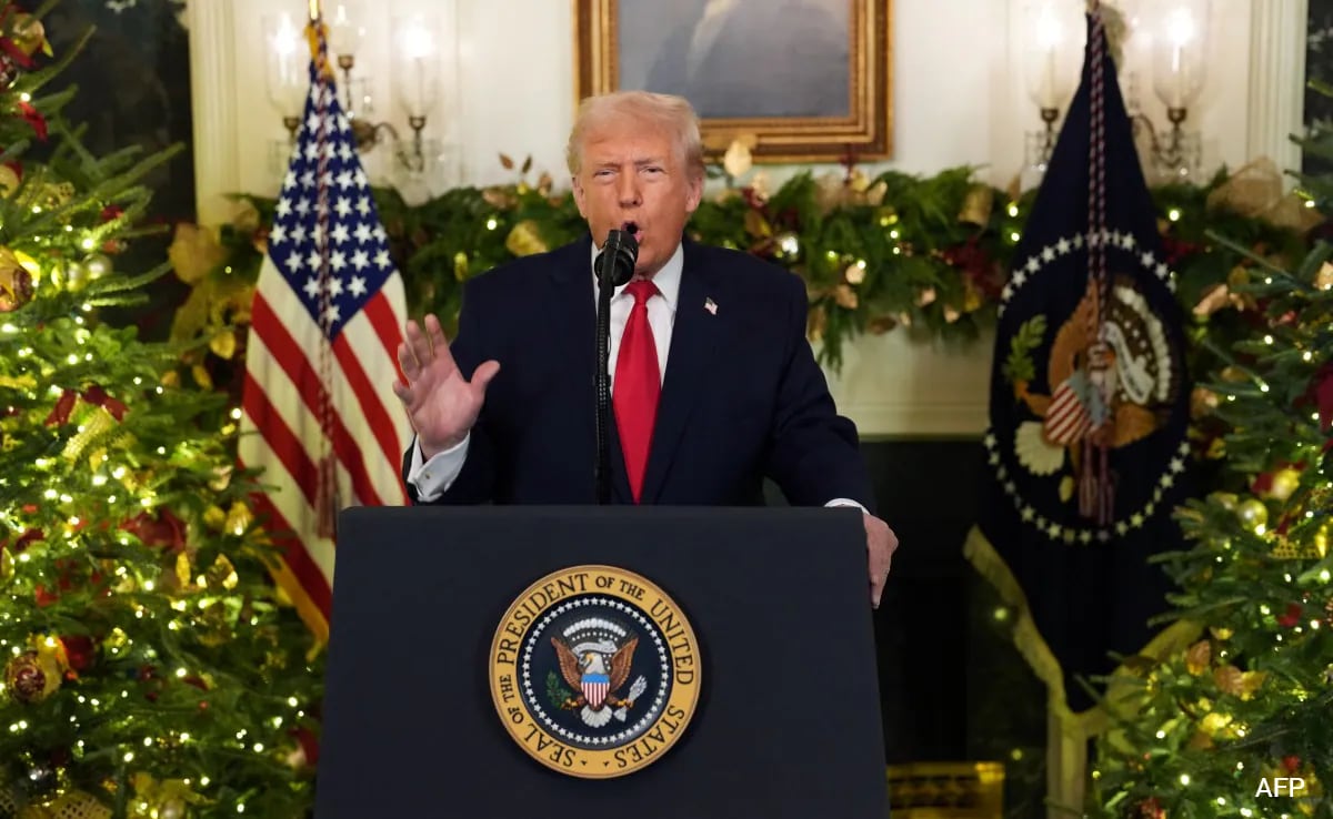 Trump refuses to rule out war with Venezuela