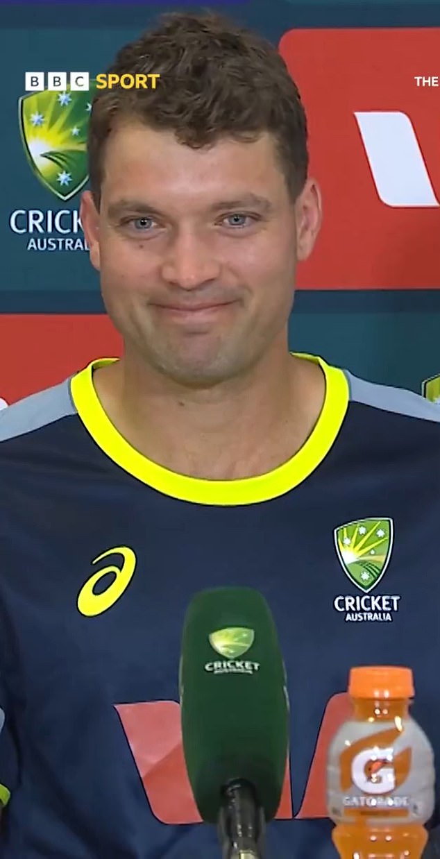 Aussie star Alex Carey at the centre of another Ashes talking point ...