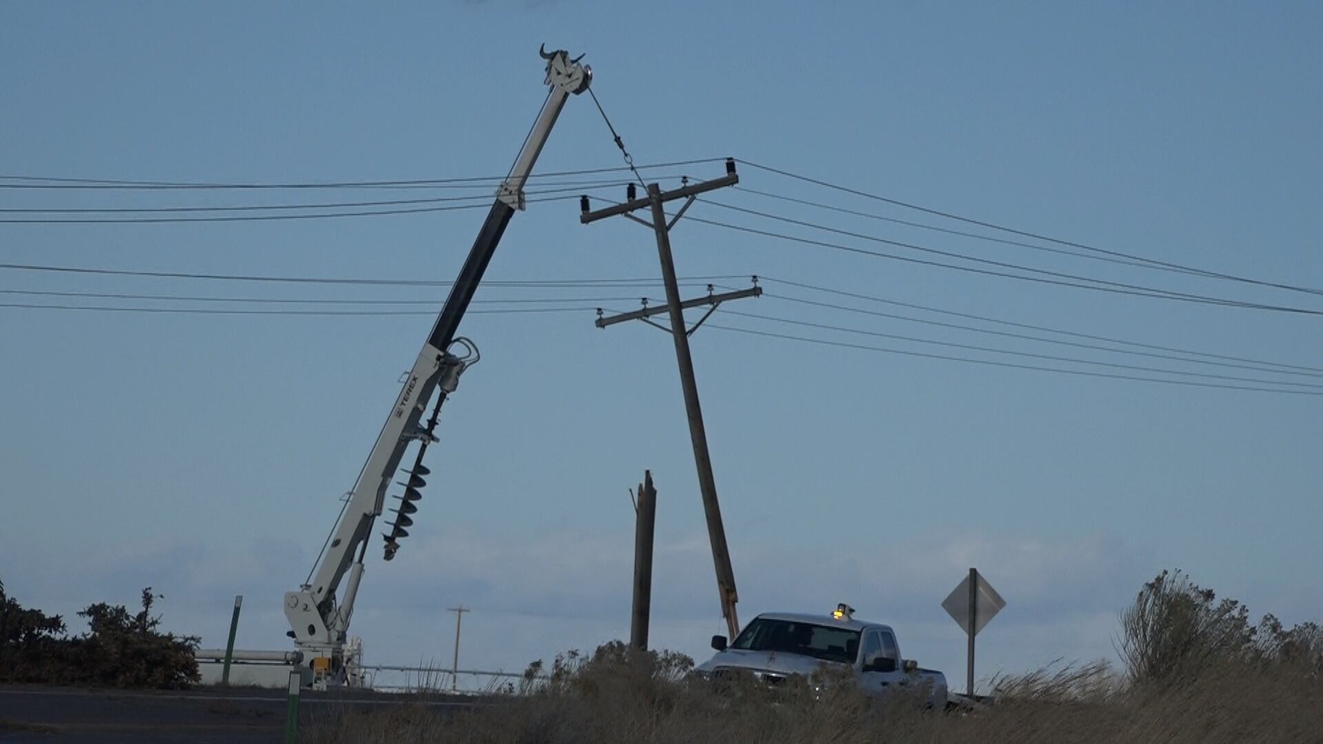 Severe storms damage power poles, leave thousands without electricity