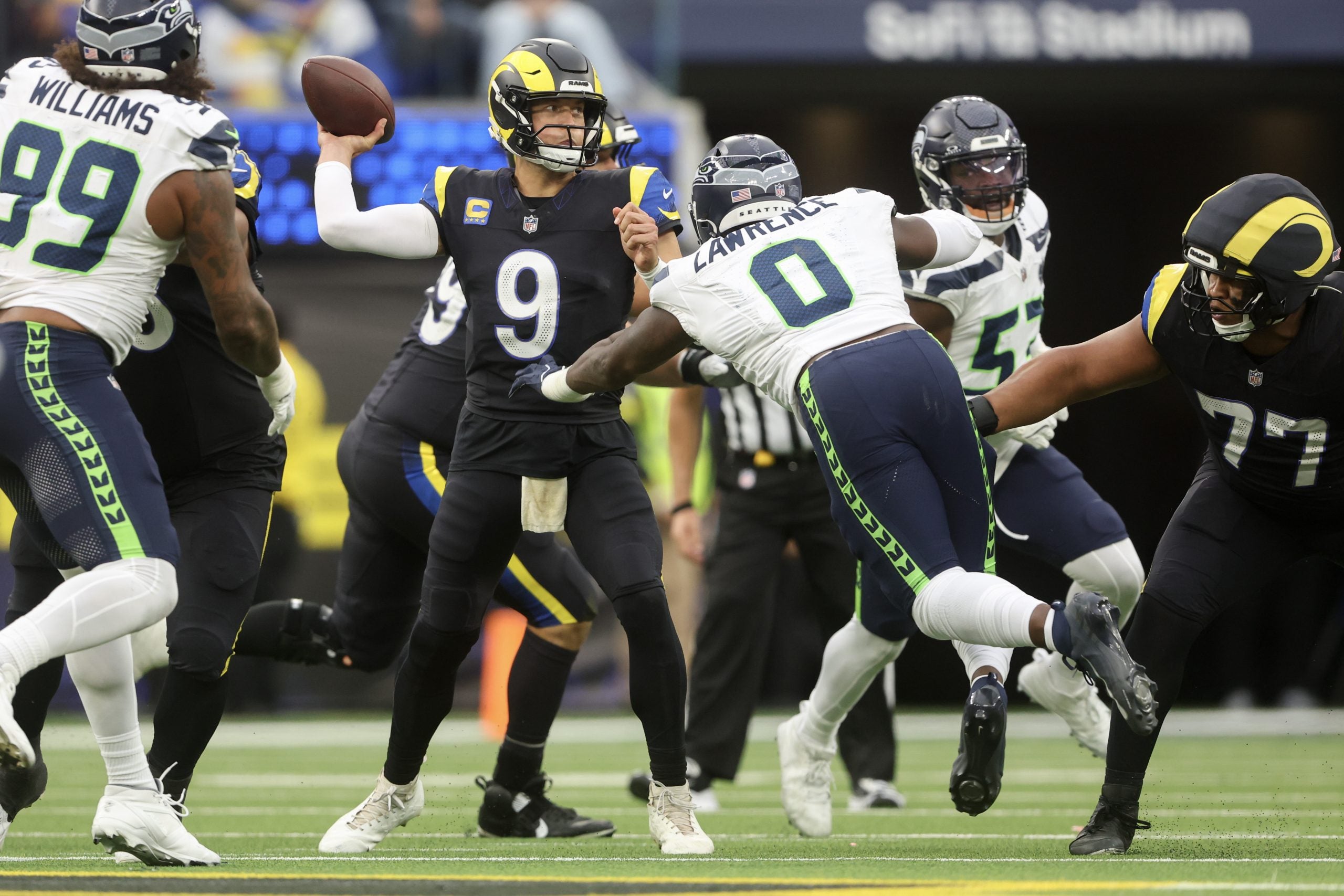 Seattle Seahawks face off against the Los Angeles Rams in primetime ...