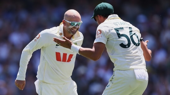 AUS vs ENG live score, Ashes 3rd test: Nathan Lyon strikes twice in an ...