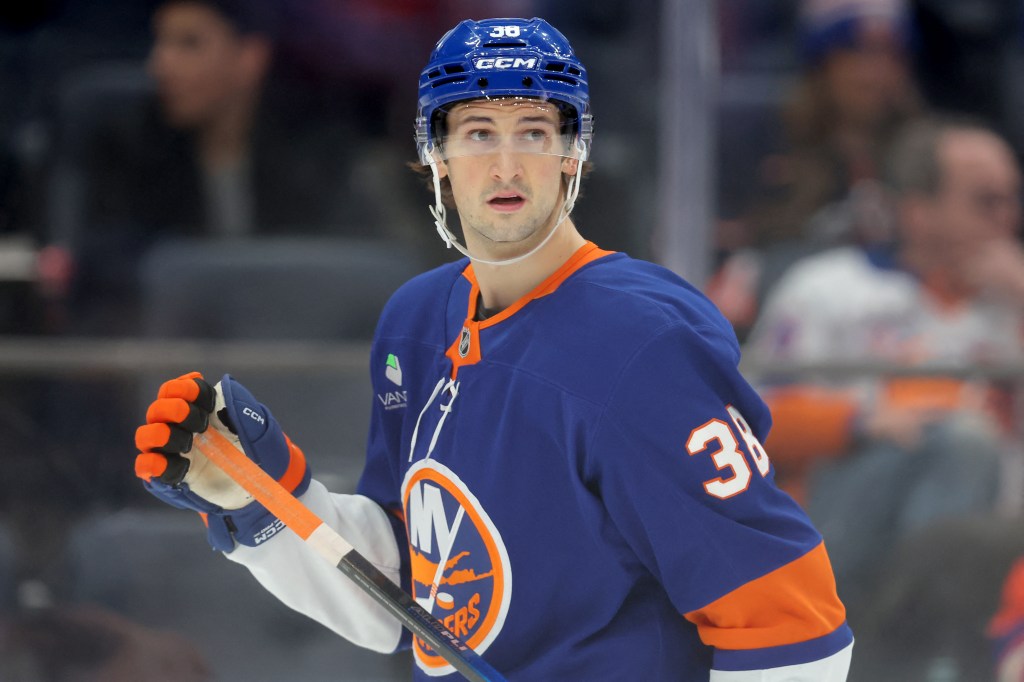 Islanders demote struggling Travis Mitchell, replacement up in air