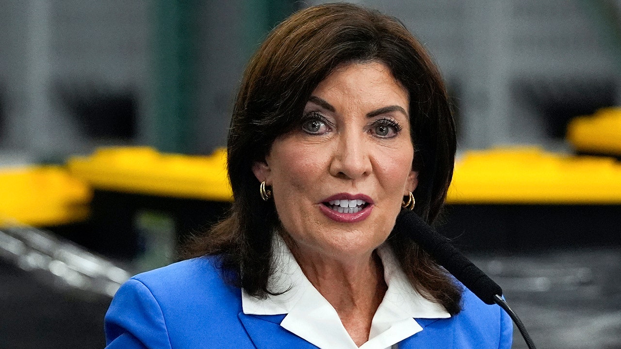 NY Gov. Hochul to sign bill to legalize physician-assisted suicide ...