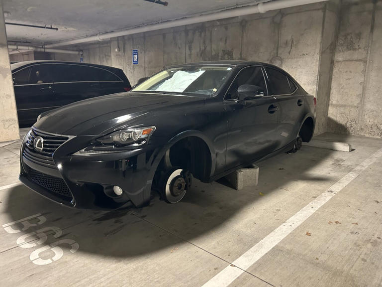 Reynoldstown residents concerned with car tire theft after security ...