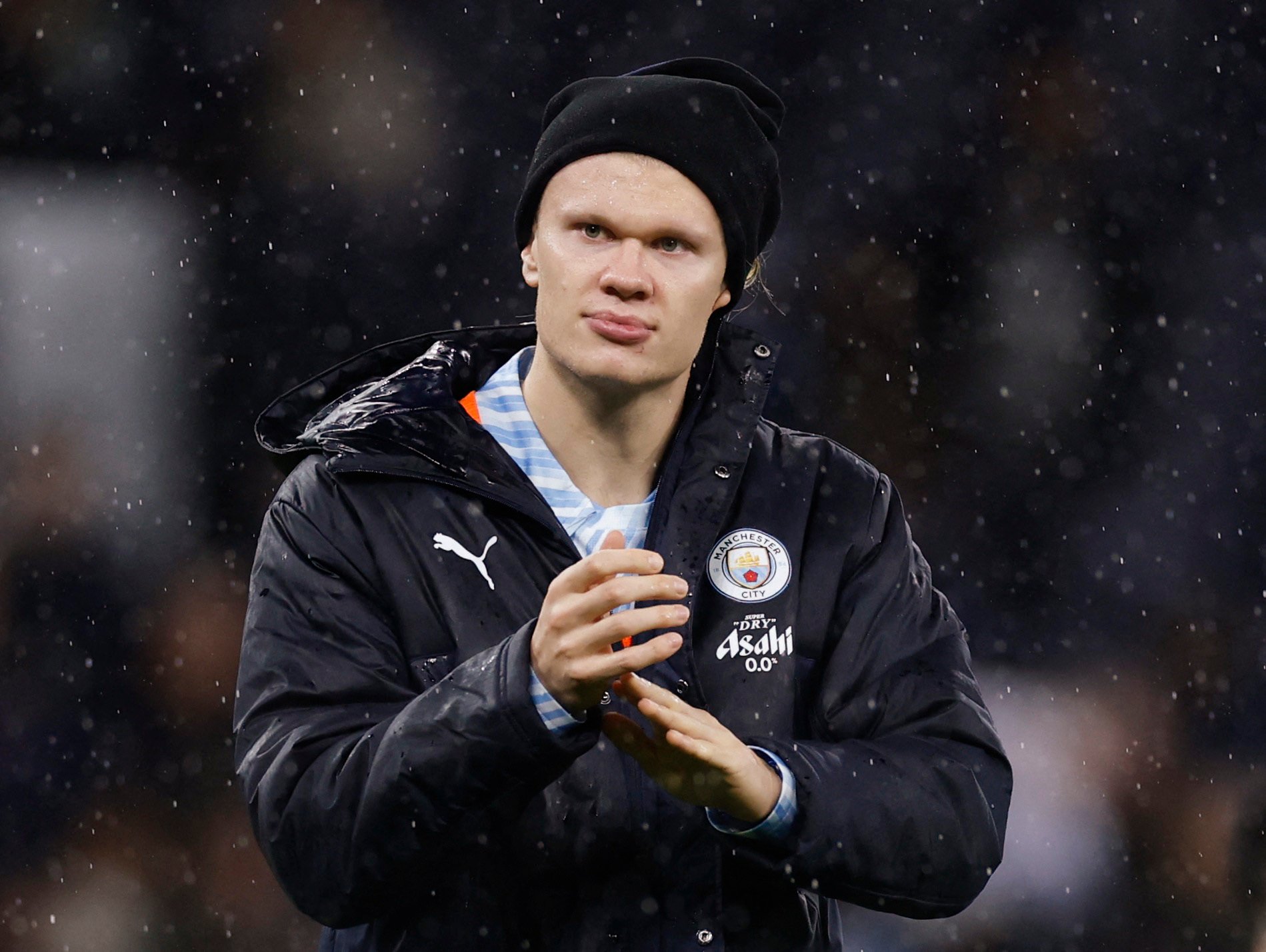 Bobb ut med skade da City gikk videre i ligacupen