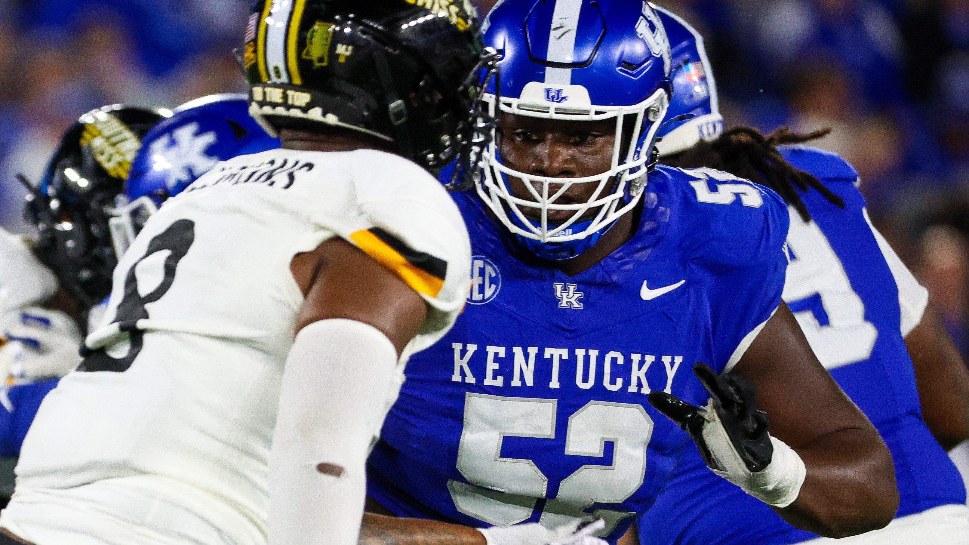 Where UK football's offensive line stands after Jalen Farmer declares ...