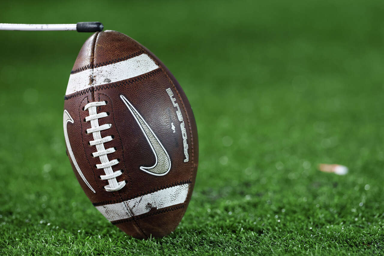 Gordon HS wins state championship after tornado wiped out its football ...