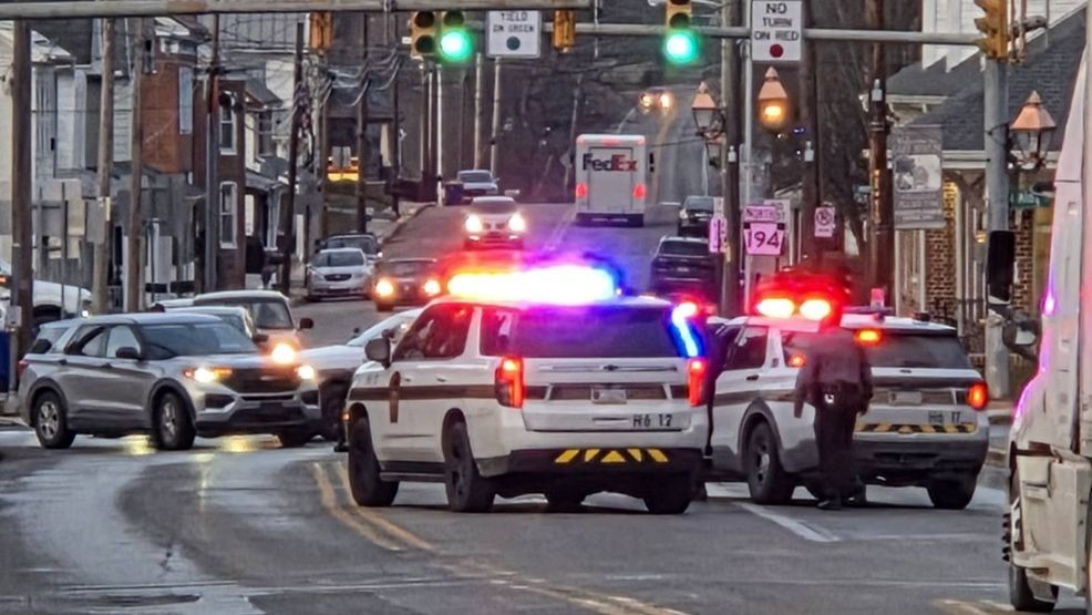 Video | State police surround home with guns drawn in East Berlin standoff