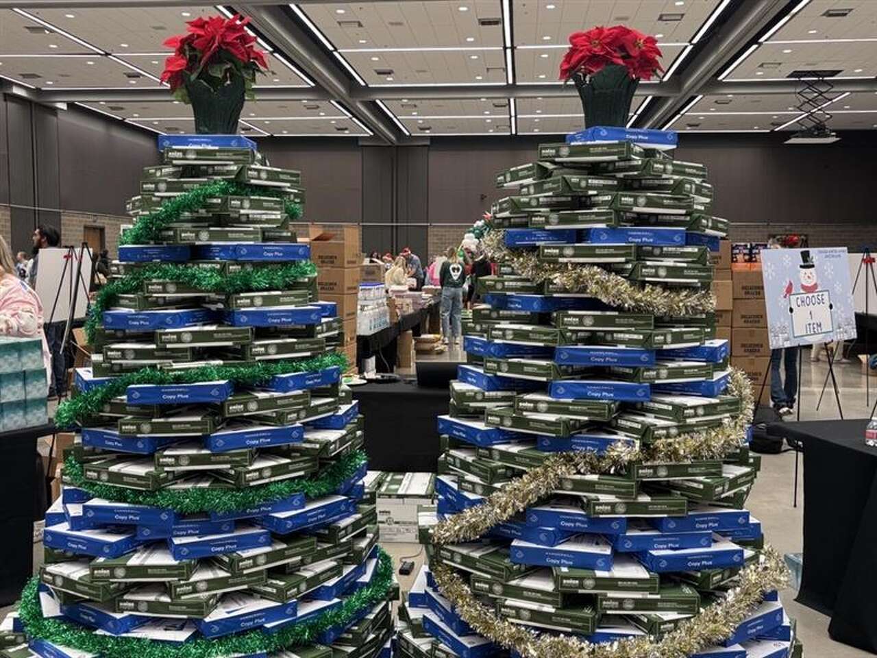 More than 1,000 Midland teachers receive free supplies at Winter Wishes ...