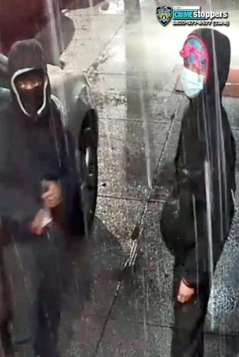 New video shows masked suspects in wild shooting that wounded 6 outside ...