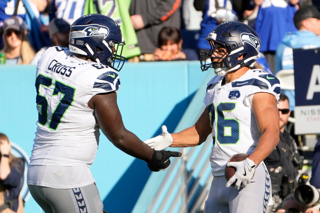 Seahawks tackle Charles Cross ruled out for key matchup with Rams with ...