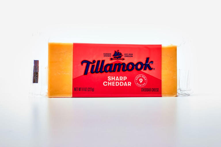 We tried 9 cheddar cheese brands—this 1 was the clear winner