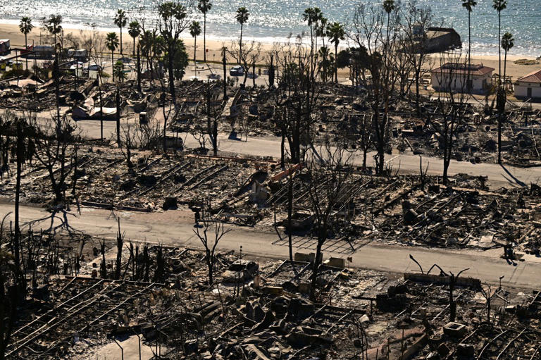 LA mayor Karen Bass’ ‘continuing negligence’ to blame for botched ...