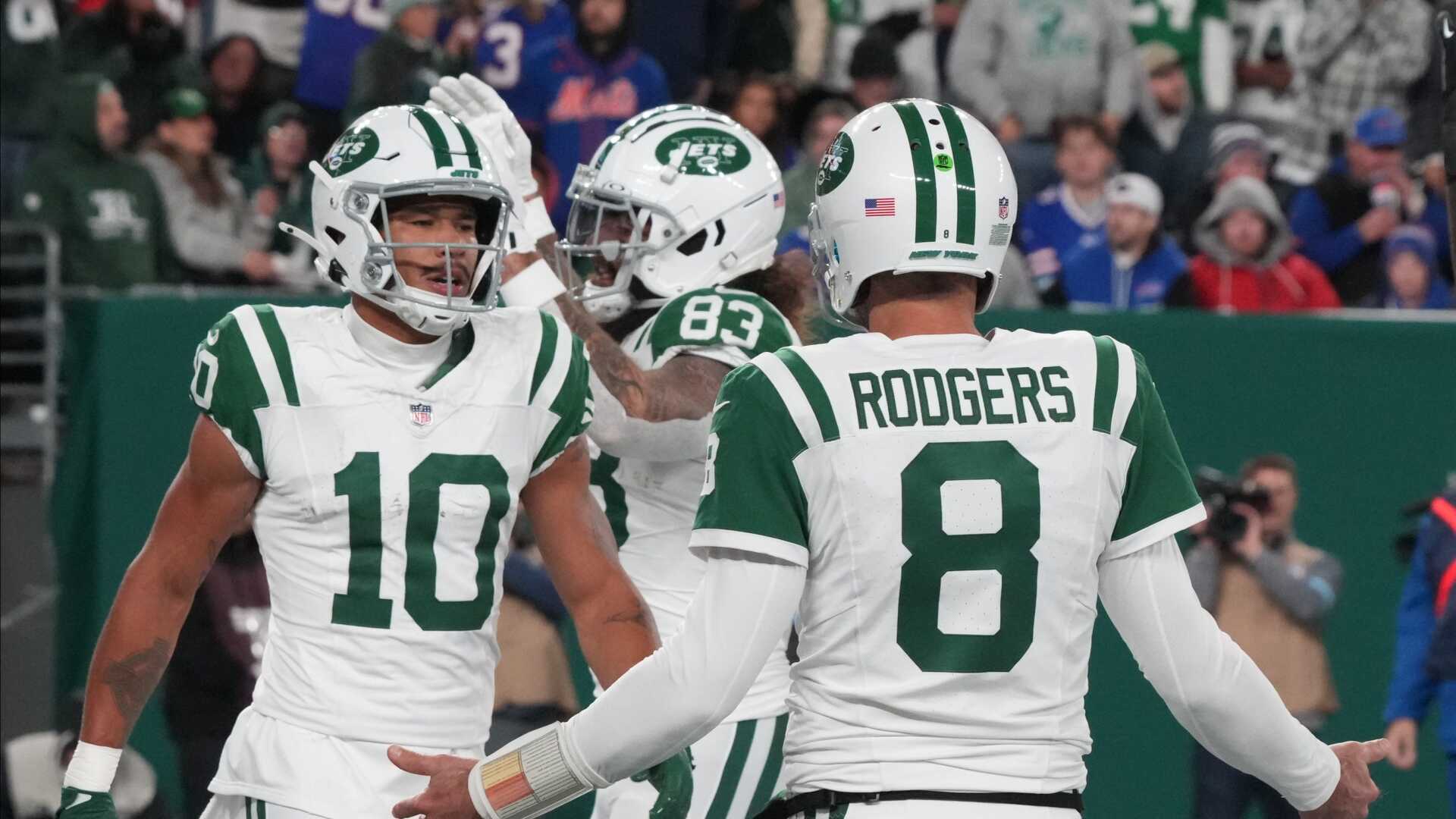 Allen Lazard clears waivers, becomes free agent