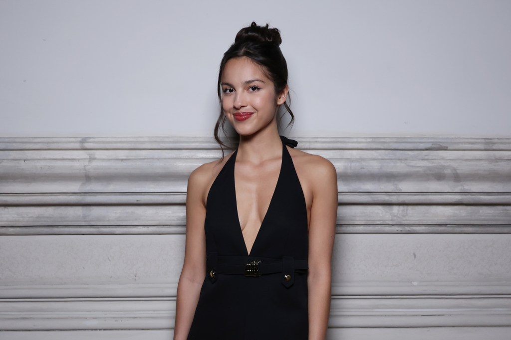 Olivia Rodrigo recalls hanging out with Harry Styles after writing One ...