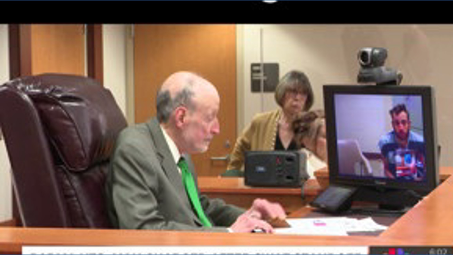 Parma Heights man accused of holding toddler hostage faces judge