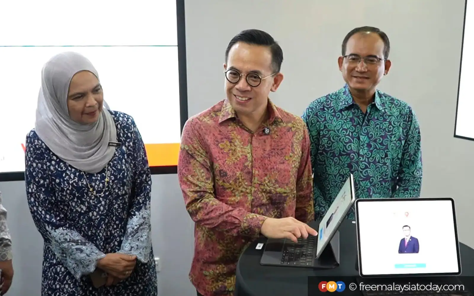 Sim outlines 'ABCD strategy' to 'make M'sian businesses great'