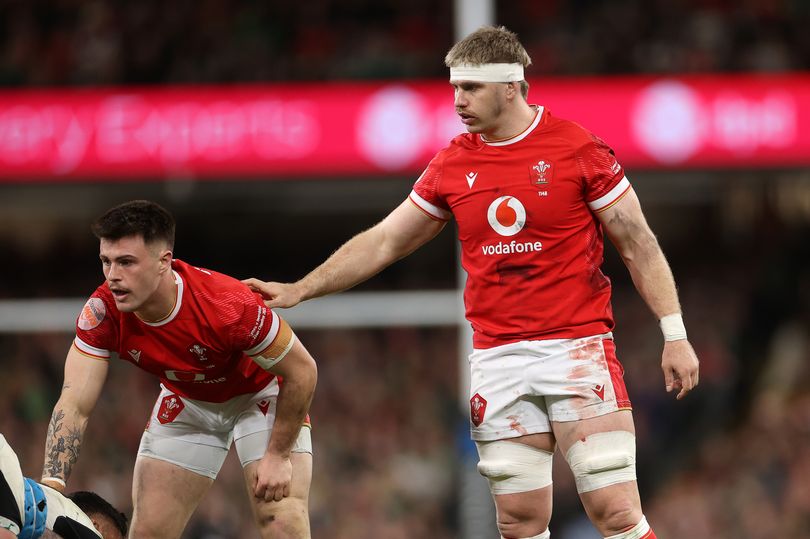 Welsh rugby fights to keep top star as South African title-winner signs ...