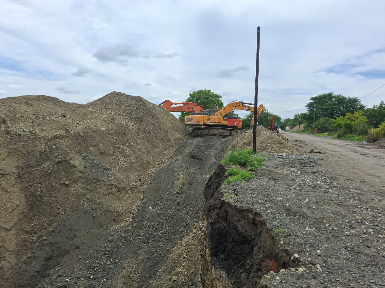 Rescue planned for trapped illegal miners in Bapong