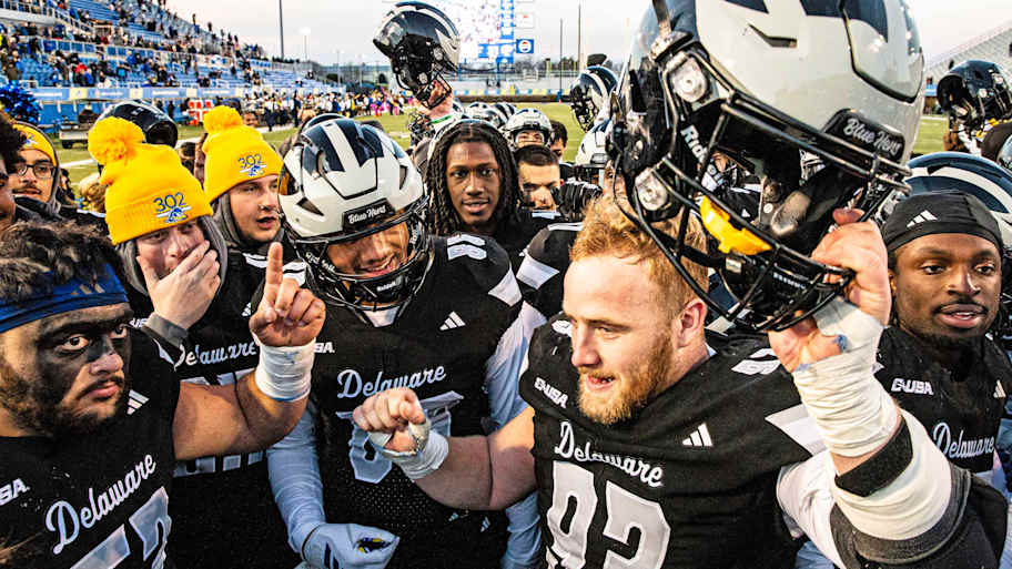College football program wins first-ever FBS bowl game on Wednesday