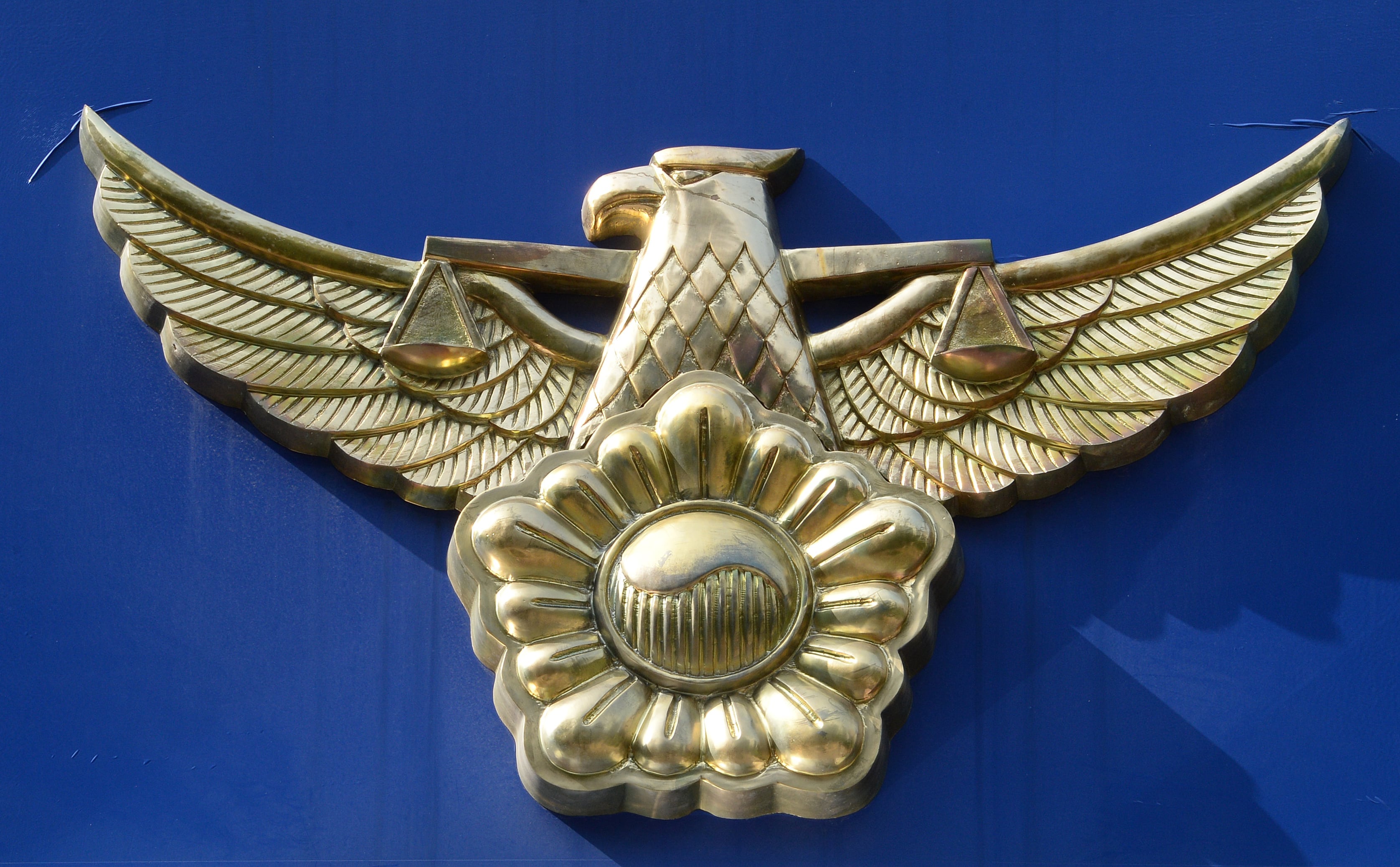 60s woman stabs de facto husband, transferred to prosecutors