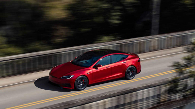Circle K will offer easy EV charging while you grab a slushie