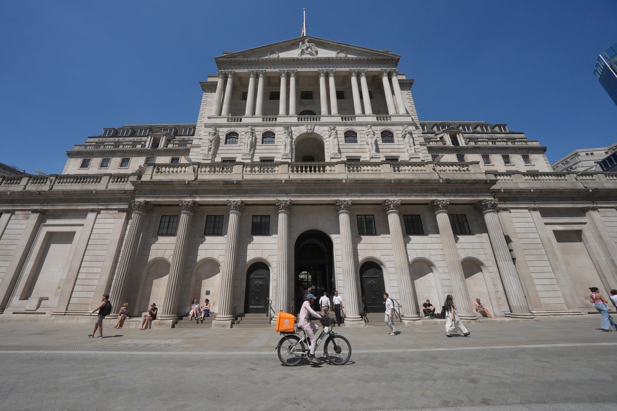 Bank of England poised for Christmas interest rate cut after inflation ...
