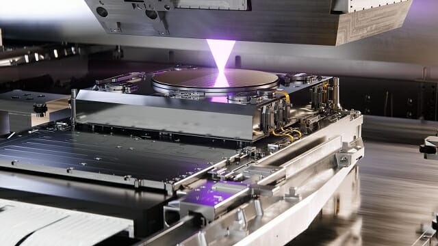 인텔 "2세대 고개구율 EUV 노광장비 오레곤 반입"