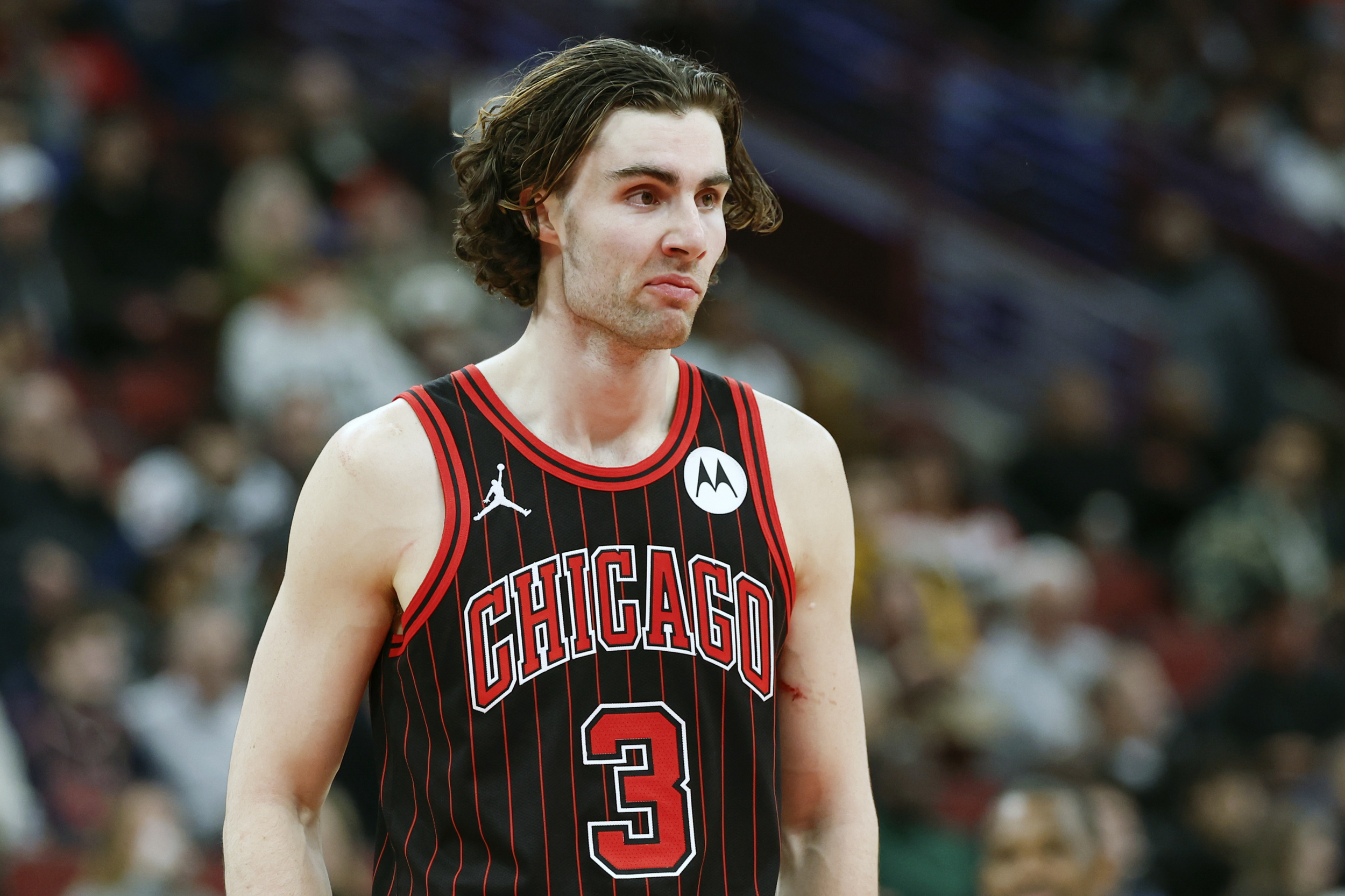 Josh Giddey makes more Bulls history with triple-double in win