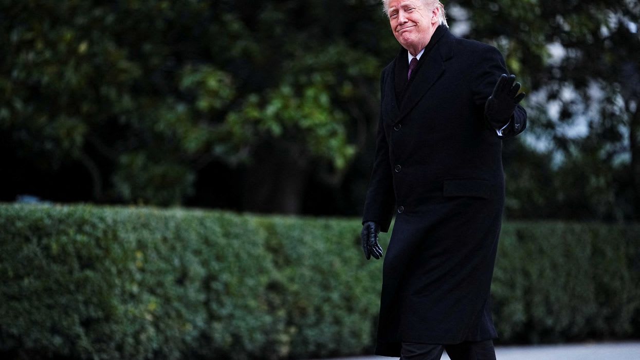 GOP stalwart roasted for hyping Trump speech