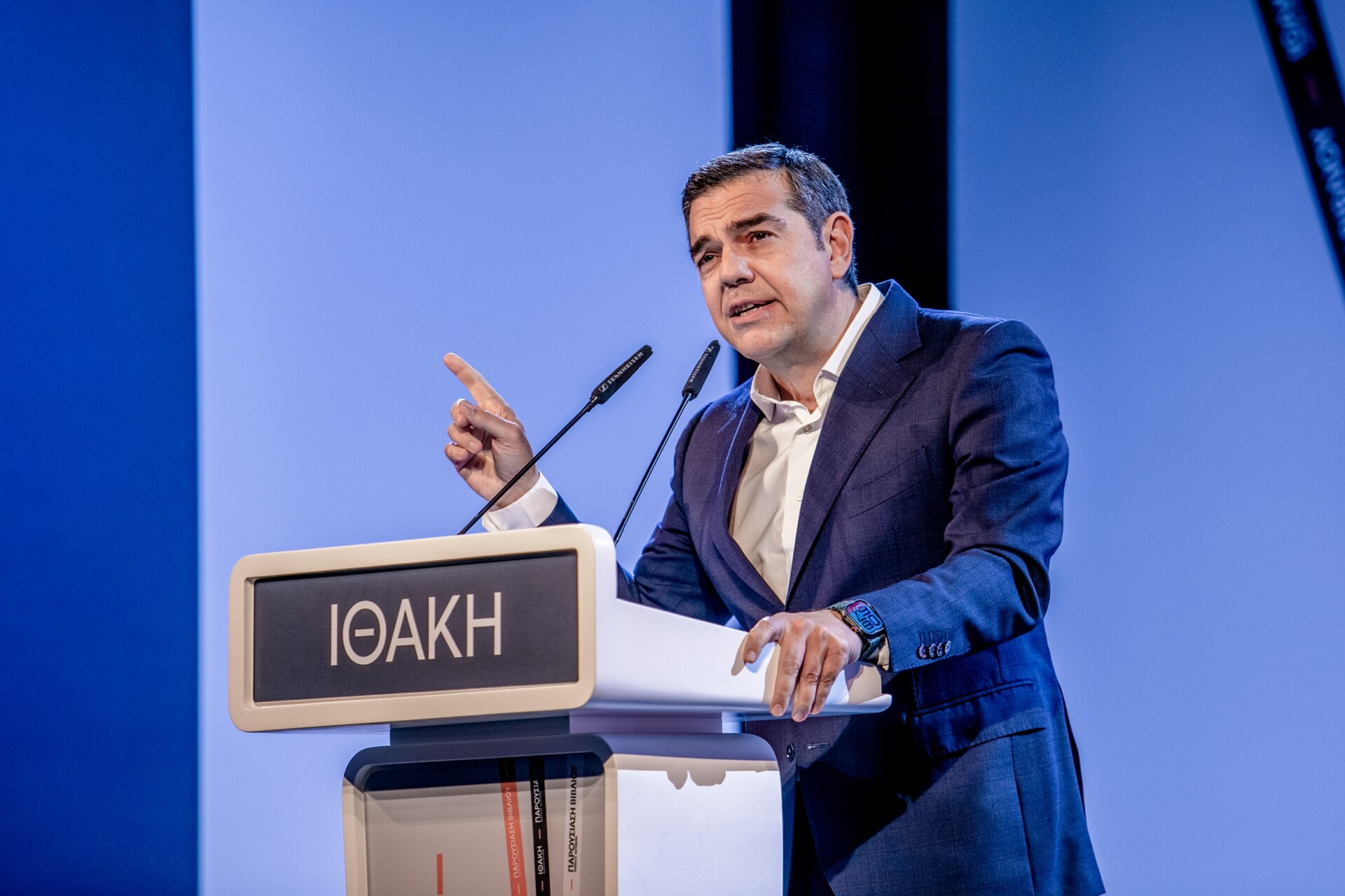Γιατί τα κόμματα της αντιπολίτευσης βρίσκονται στα χαρακώματα (μεταξύ τους)