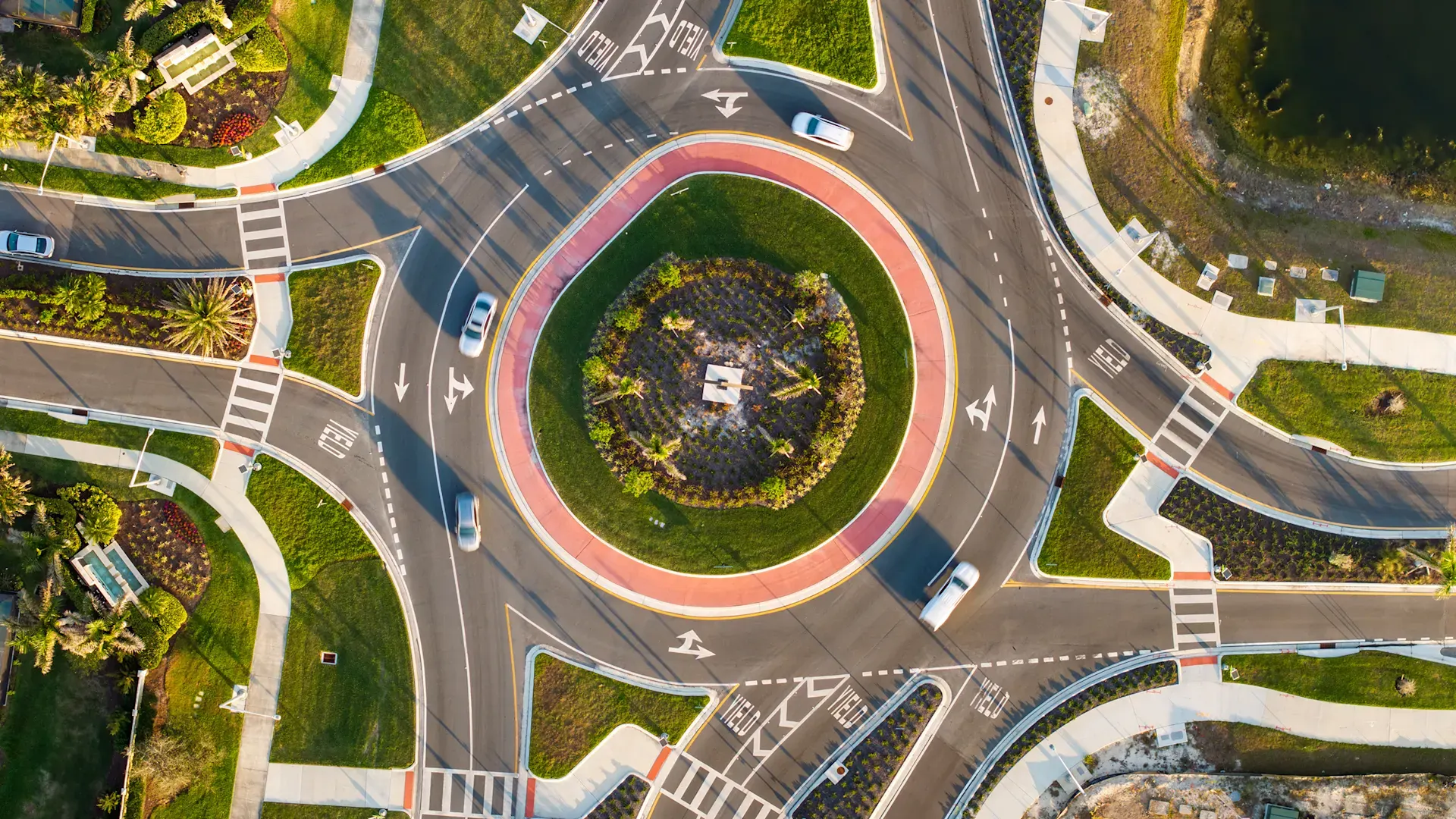 The safest type of traffic intersection is very controversial