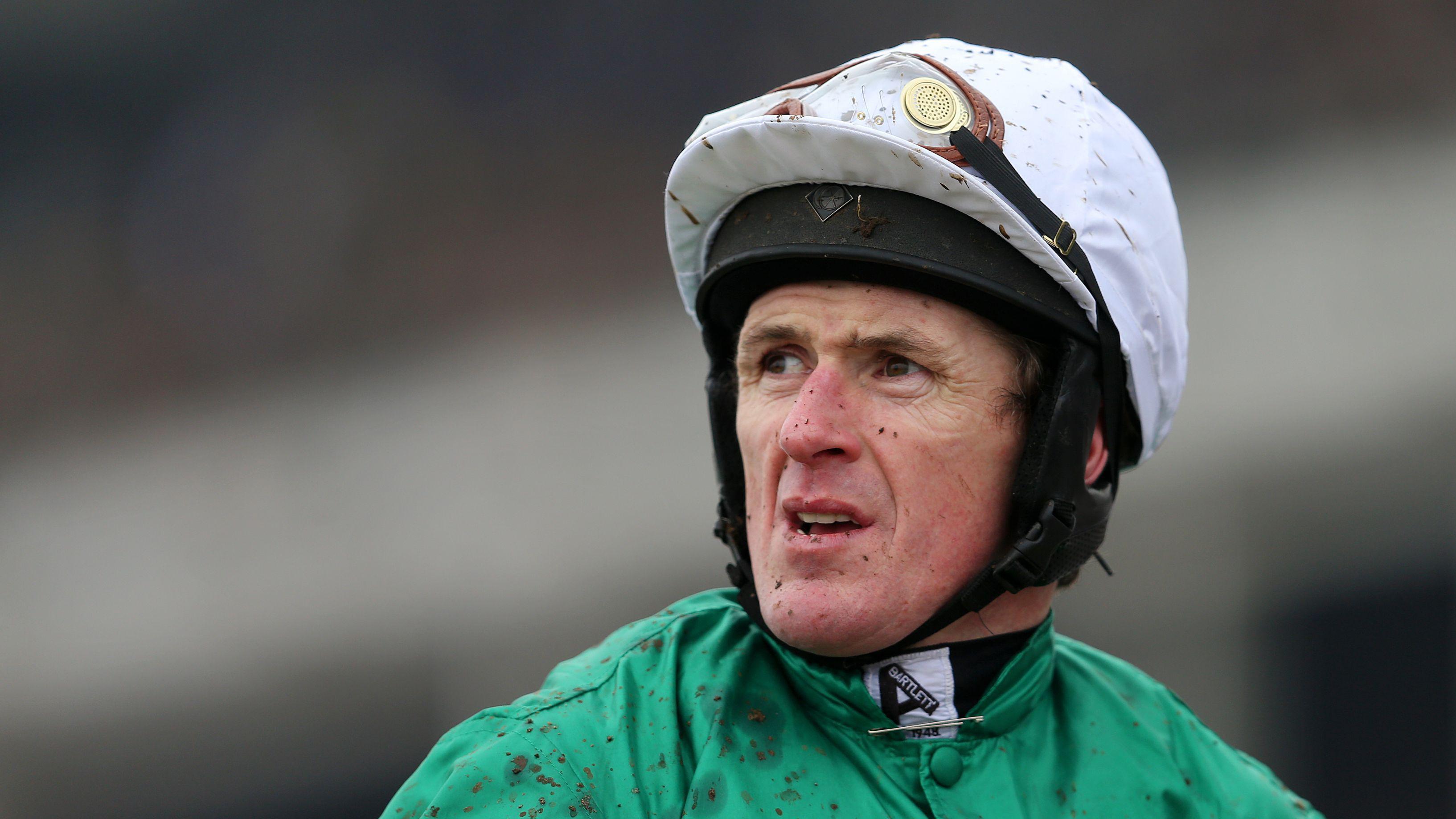 AP McCoy to run London Marathon to support charity