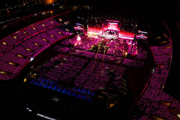 Dấu ấn See the Light: Kết nối 40.000 tri âm bằng xúc cảm