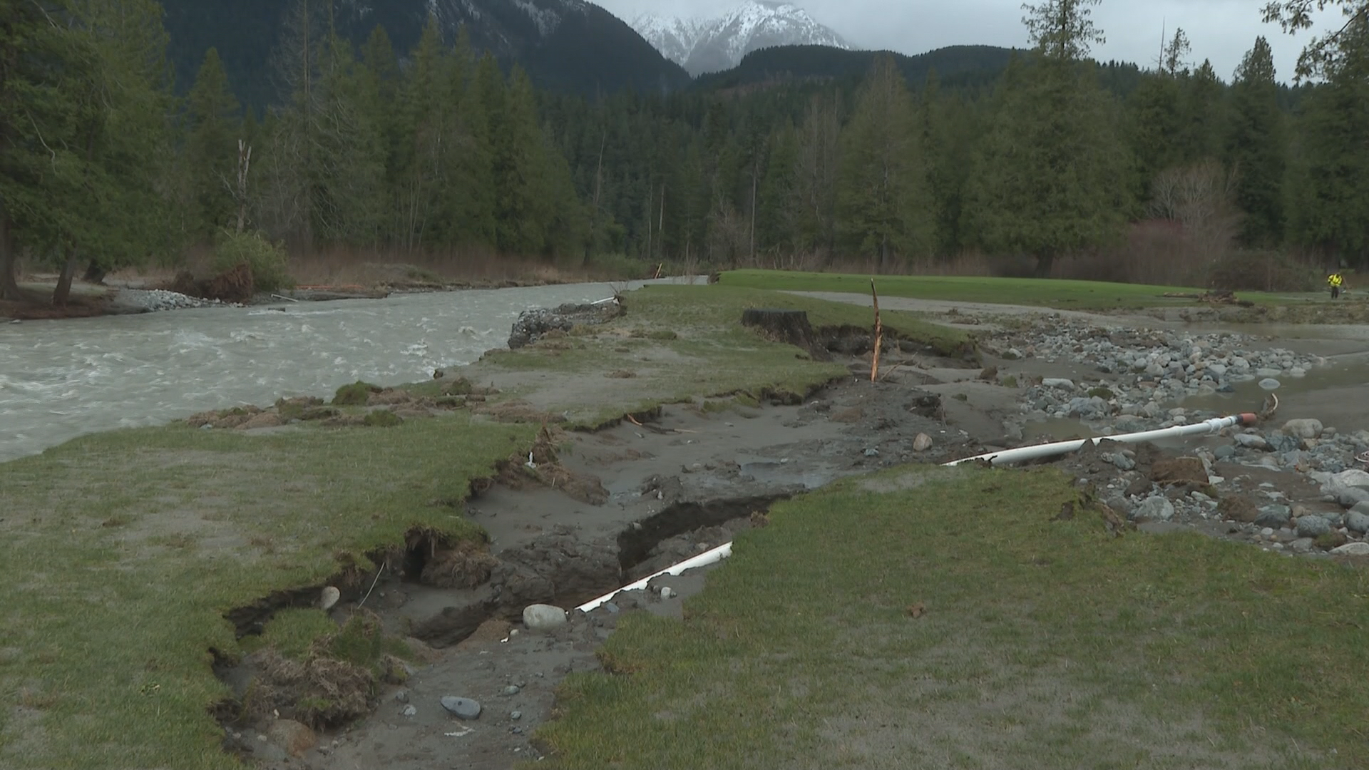 River channel rips through Hope golf course