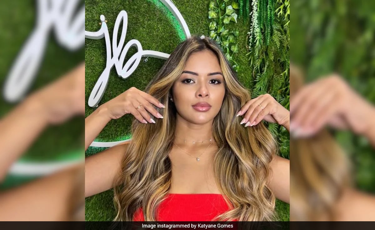 Brazilian influencer, 25, dies after falling from 10th-floor balcony ...