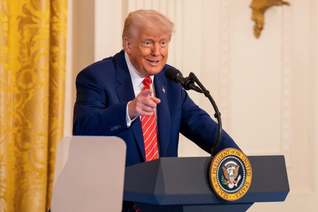 Trump explains why Santa loves cookies