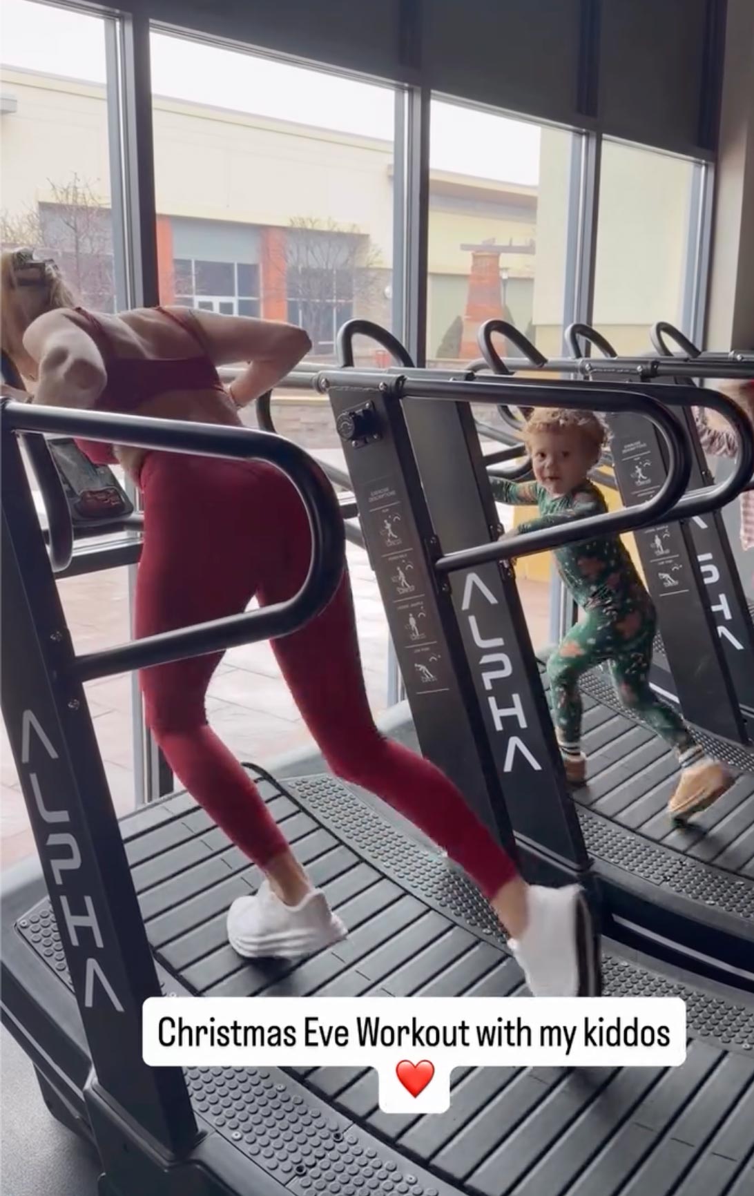 Patrick and Brittany Mahomes' kids fall on treadmill amid mom's holiday ...