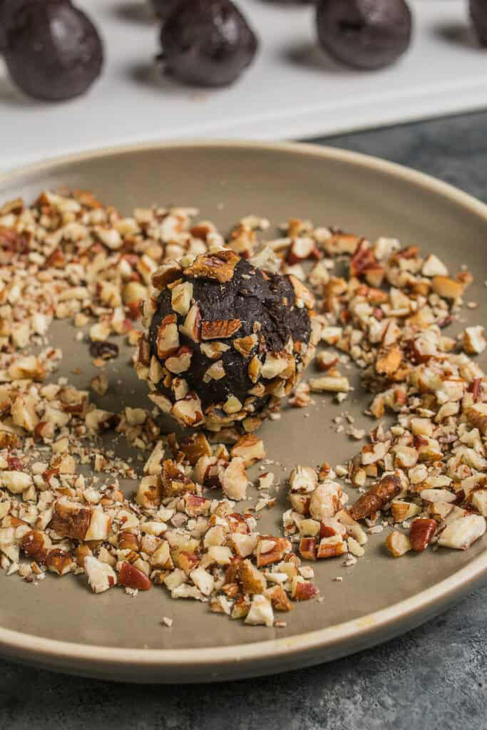 Make these chocolate truffles in under an hour — no oven needed