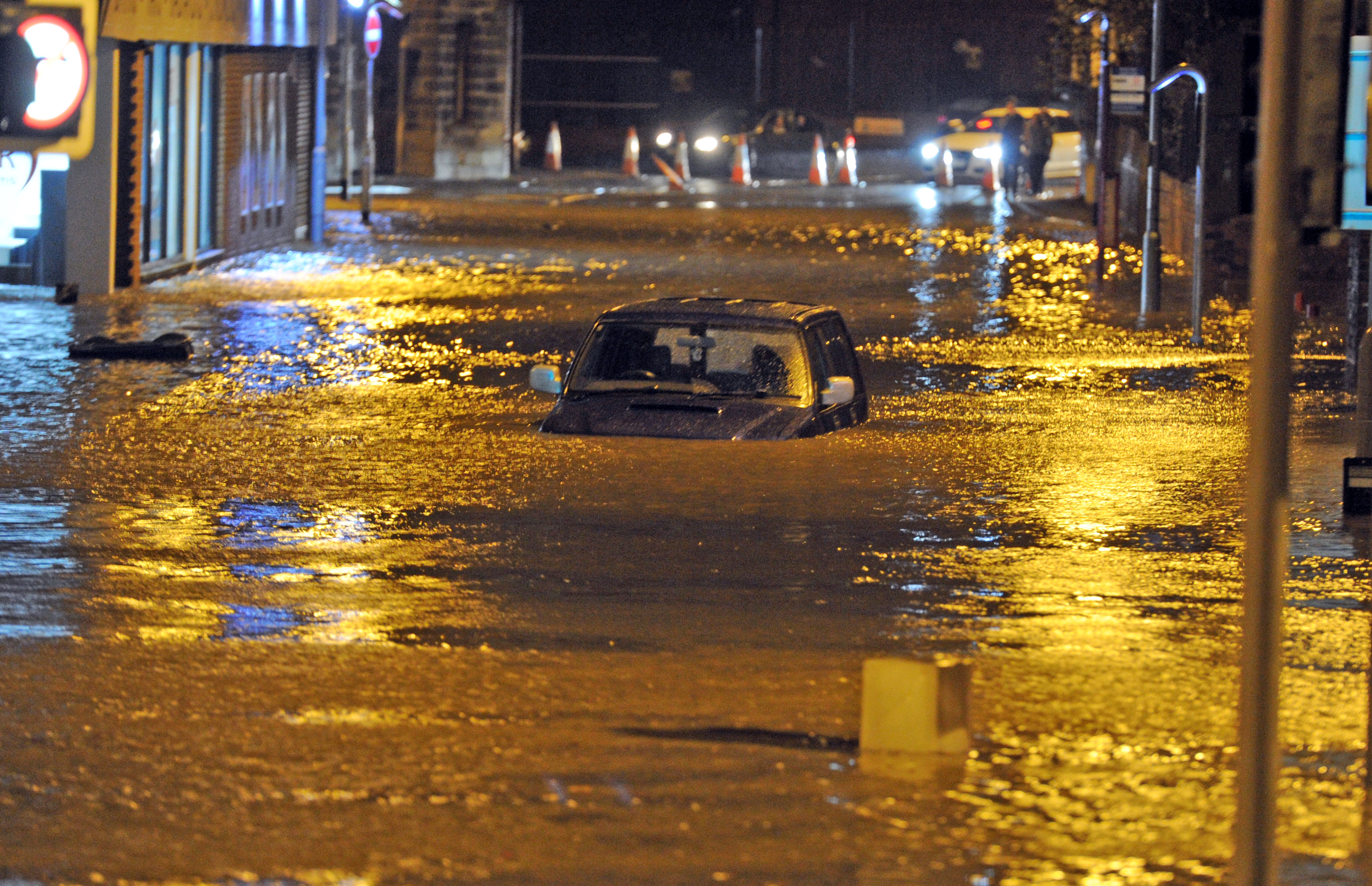 When the River Aire rose: The Boxing Day flood that rewrote Leeds ...