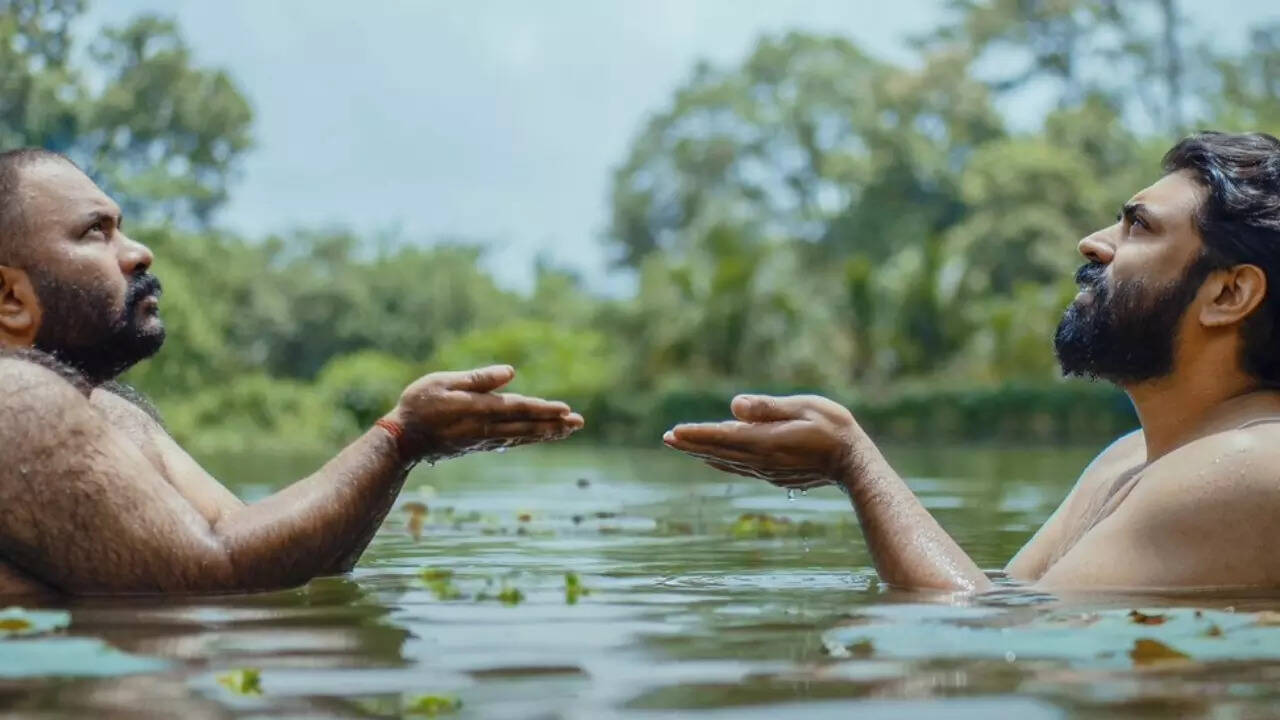 'Sarvam Maya' Twitter review: Nivin Pauly and Aju Varghese combo loved ...