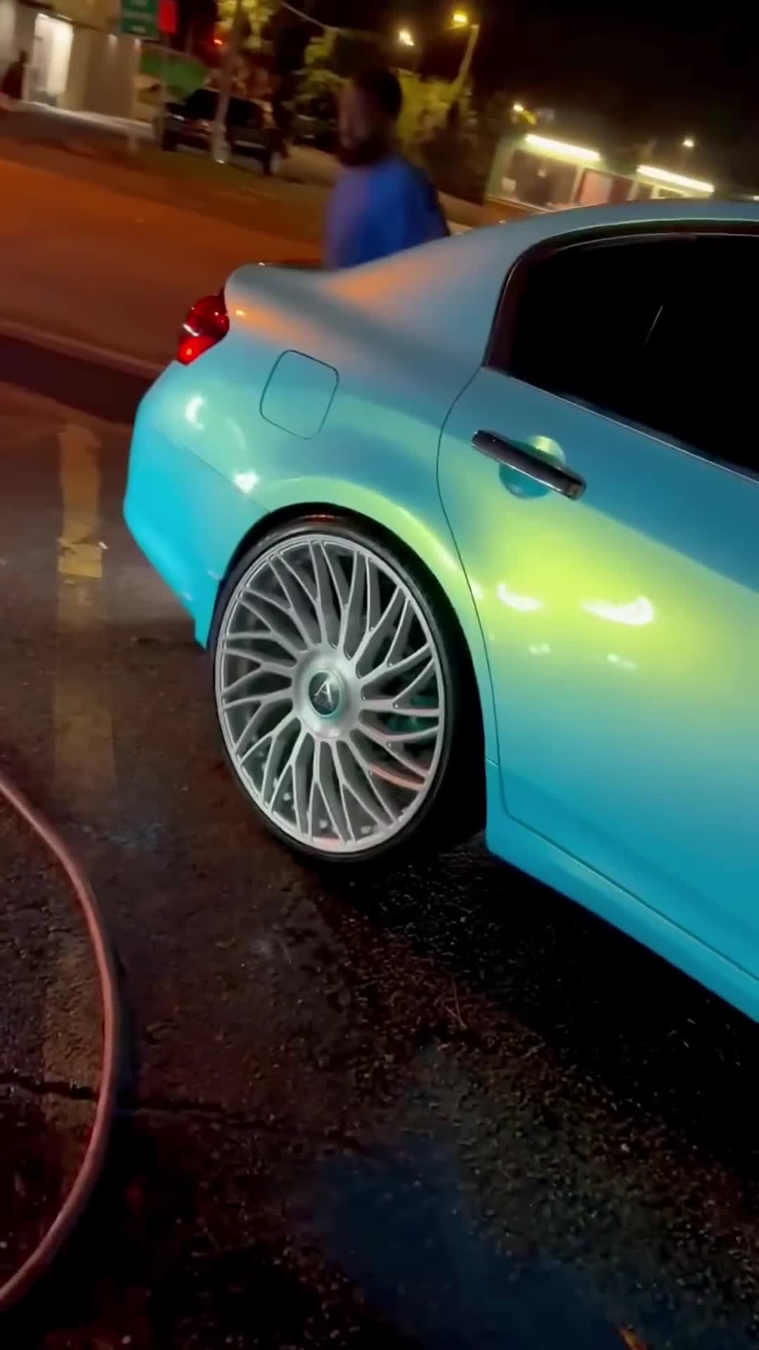 Infiniti G37 on 26’s