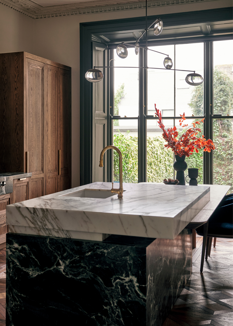 Modern design meets Victorian architecture in this Dublin kitchen