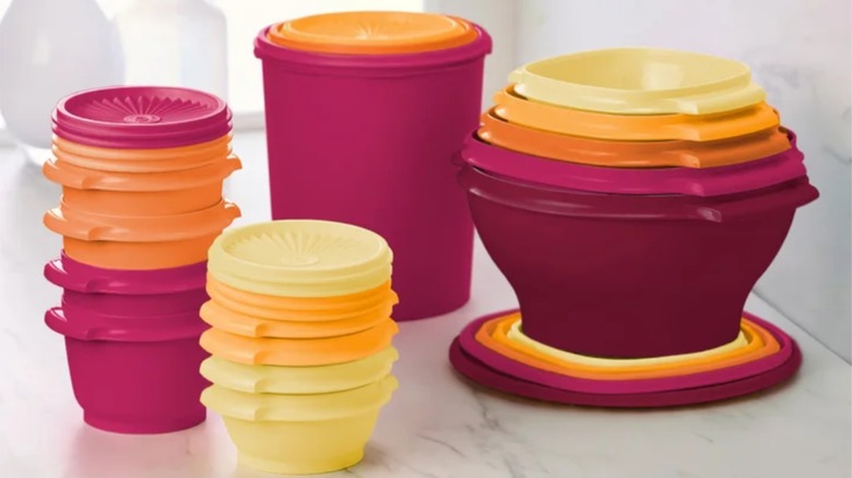 Costco's retro Tupperware set might be the cutest way to organize your ...