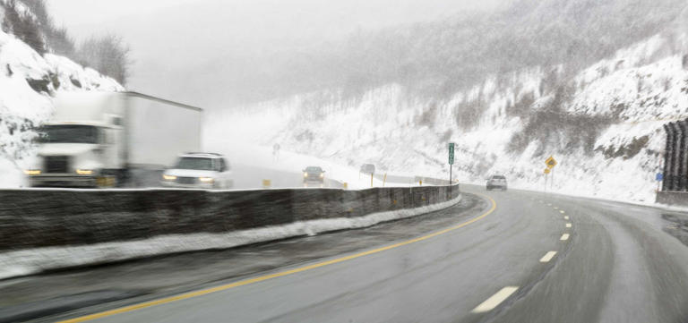 Before you hit the highway: Winter storm forces vehicle, speed limit ...