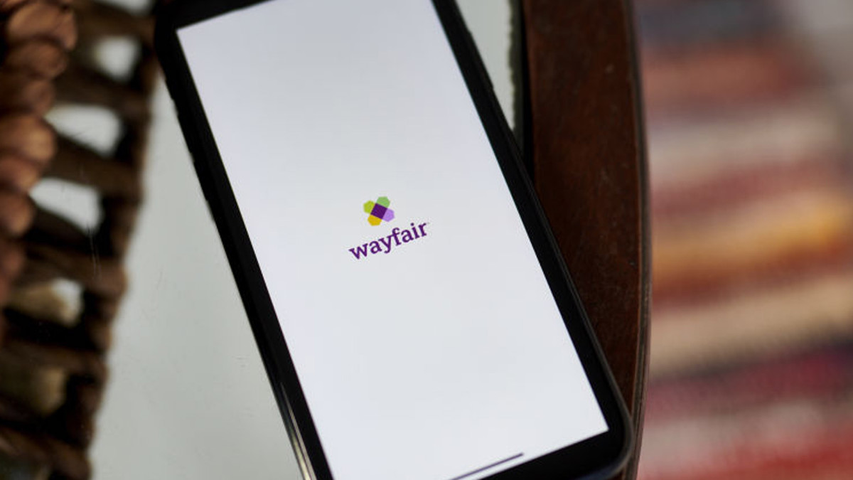 Wayfair has a 'chic' 5-piece dining table set on sale for $450 that's ...