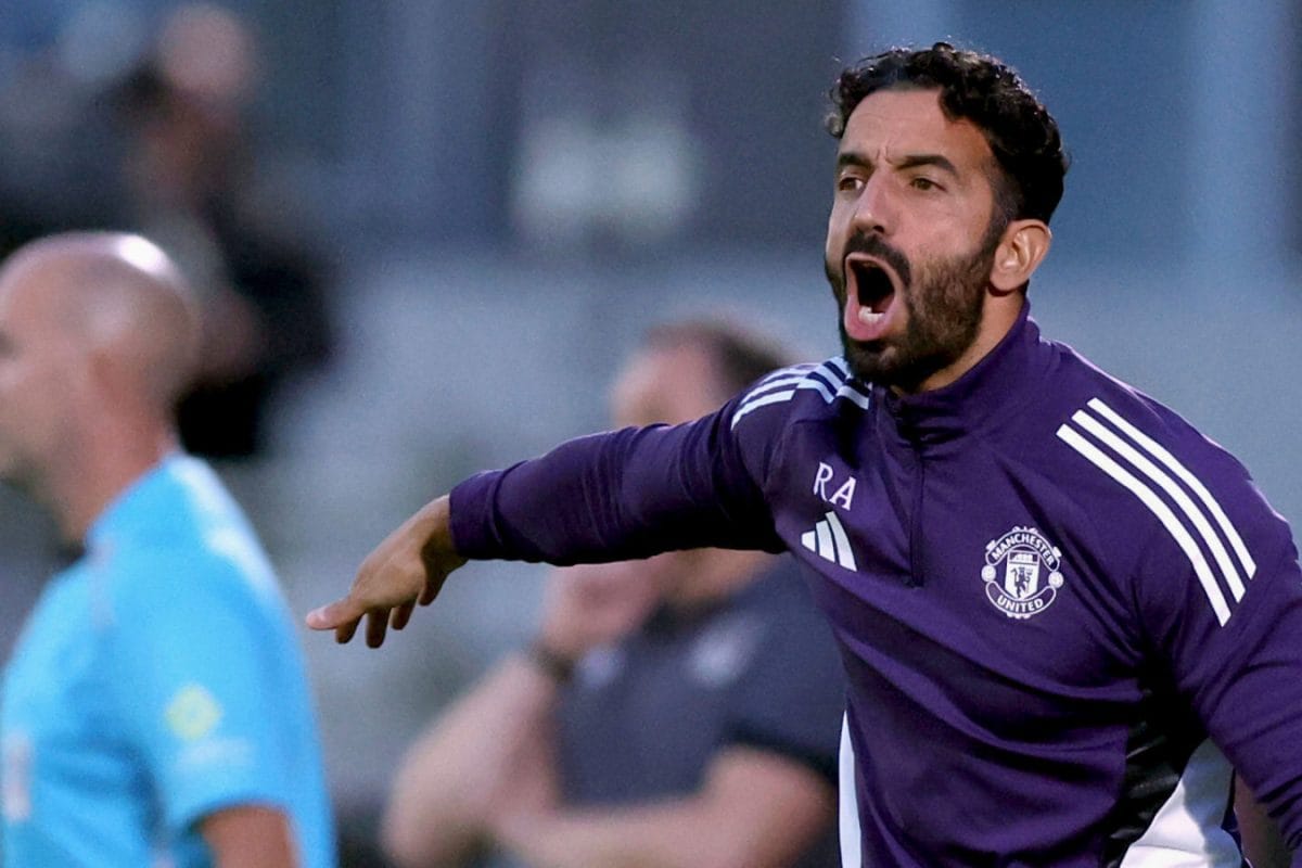 Anderson, Wharton, Baleba? Manchester United prioritise midfield ...